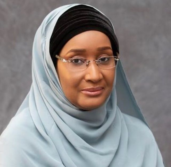 EFCC releases Umar- Farouk after grilling but requires her to return for another round of ...