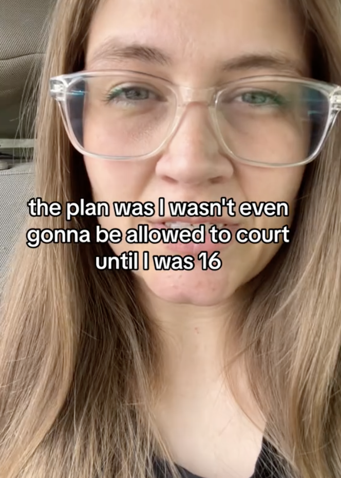 Woman reveals how her strict Christian parents didn't allow her to date ...