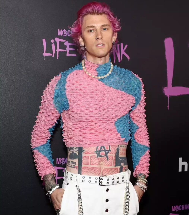 Machine Gun Kelly reveals his father was on trial at age 9 for his ...